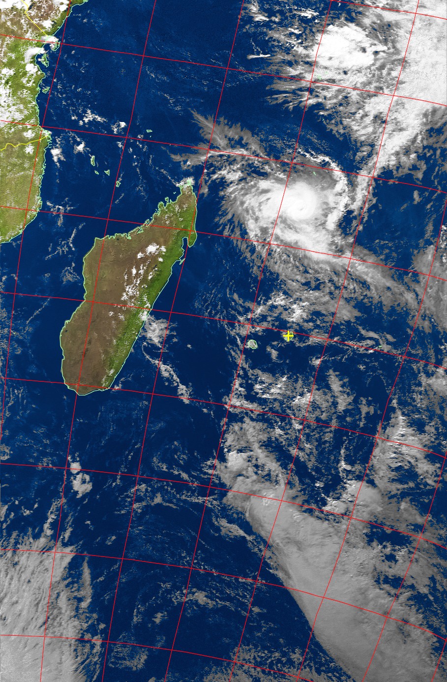 Cyclone Fantala - Maufox Cyclone Fantala - Maufox